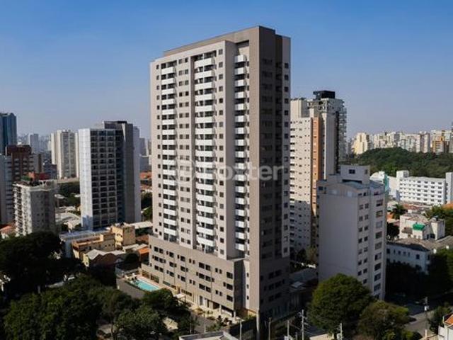 Apartamento com 2 dormitórios em São Paulo