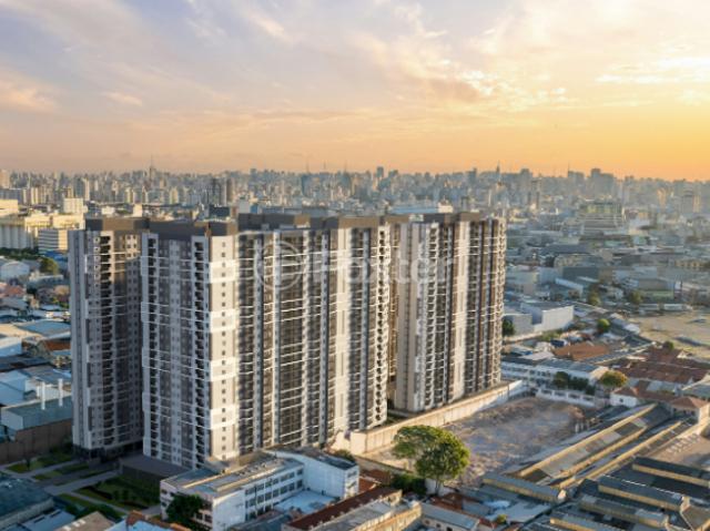 Apartamento com 2 dormitórios em São Paulo