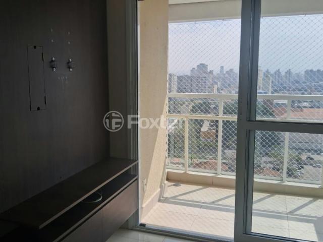 Apartamento com 2 dormitórios em São Paulo