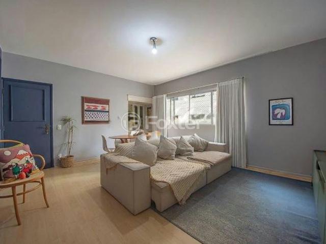 Apartamento com 2 dormitórios em São Paulo