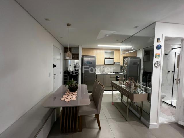 Apartamento com 2 dormitórios em São Paulo