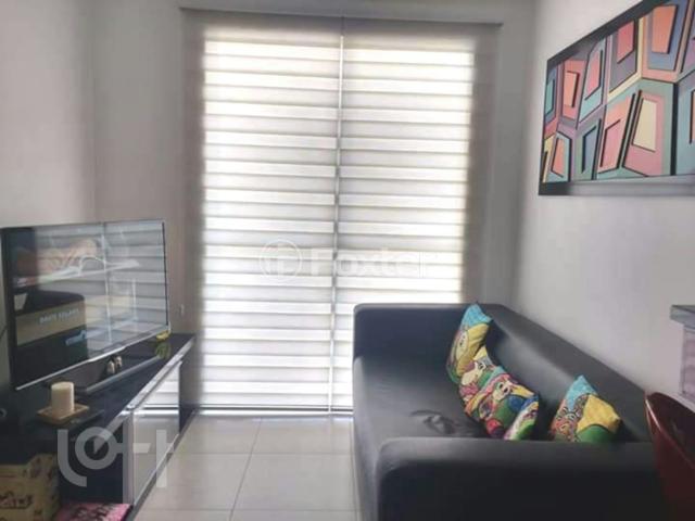Apartamento com 2 dormitórios em São Paulo