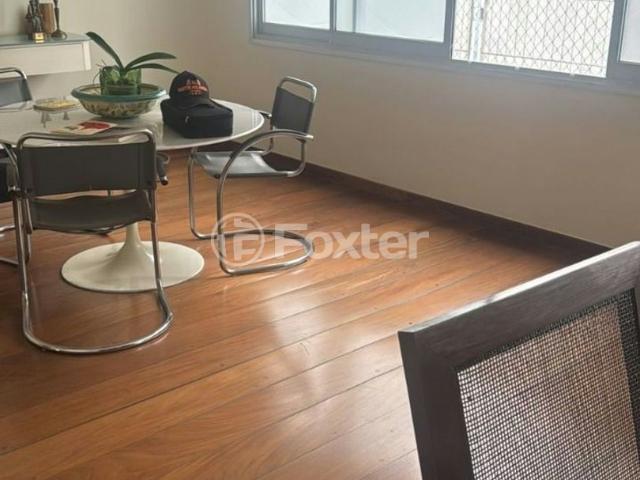Apartamento com 2 dormitórios em São Paulo