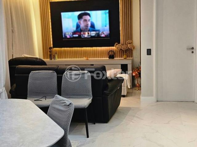 Apartamento com 2 dormitórios em São Paulo