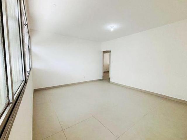 Apartamento com 2 dormitórios frente mar, à venda na Pompéia