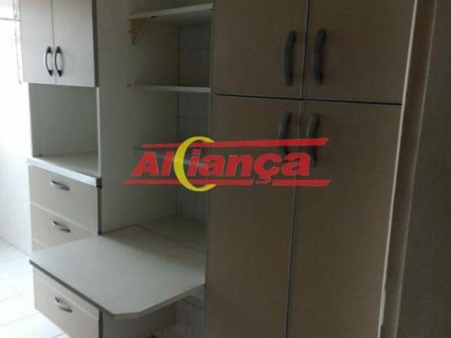 Apartamento com 2 dormitorios GOPOÚVA GRU