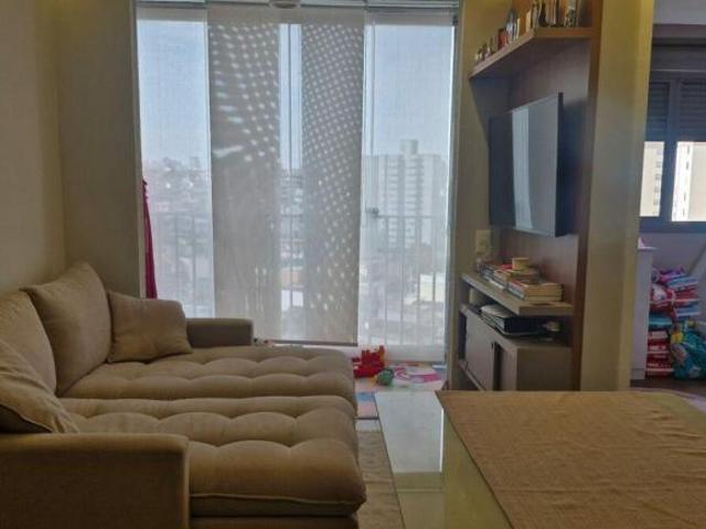 APARTAMENTO COM 2 DORMITORIOS MARAJOARA