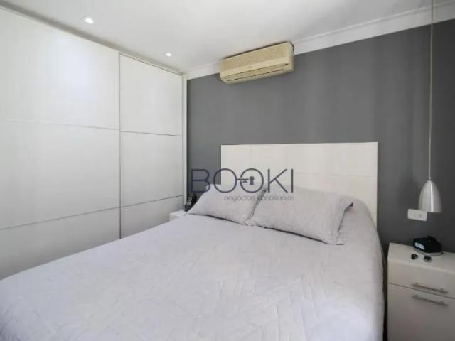 Apartamento com 2 dormitórios mobiliado á venda na Vila nova conceiçao