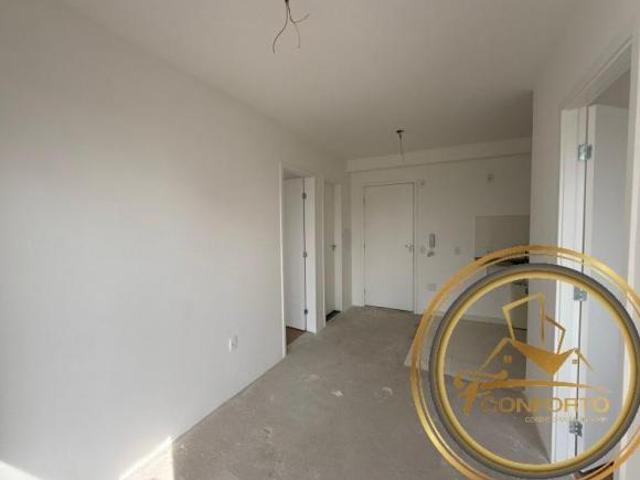 Apartamento com 2 dormitórios na Vila Tolstoi