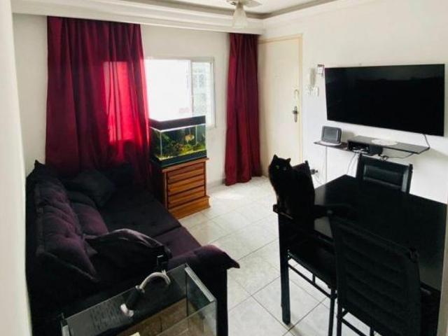 Apartamento com 2 dormitórios na Aparecida!