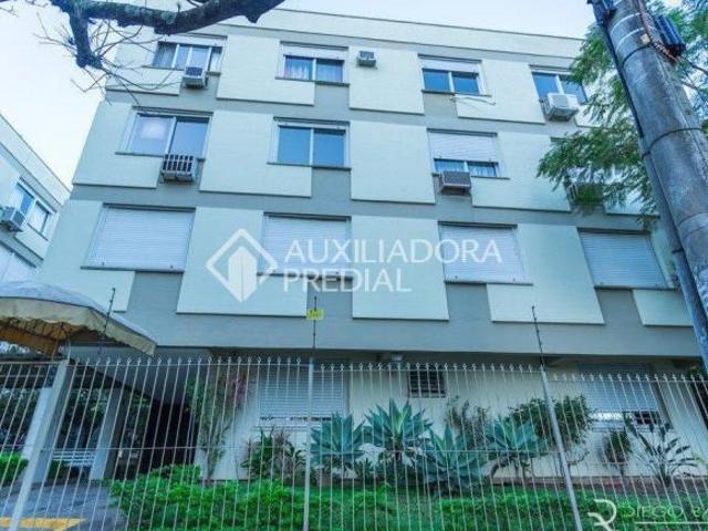Apartamento com 2 dormitórios na Av.Cristiano Fischer proximo a Av.Protasio Alves