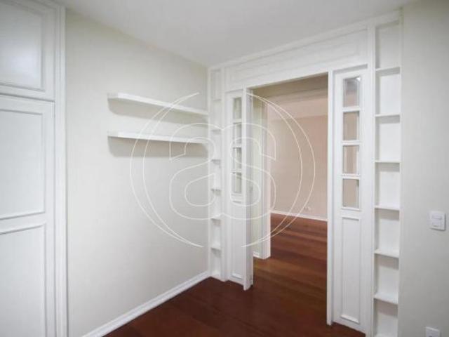 Apartamento com 2 Dormitórios na Melhor Região da Vila Olímpia!