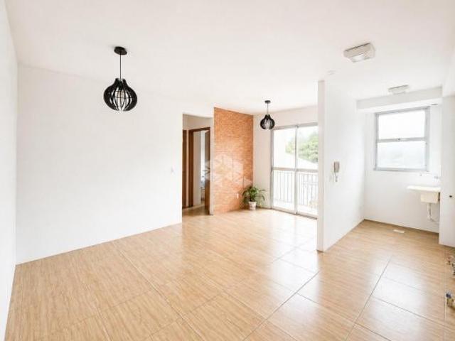 Apartamento com 2 dormitórios no Bairro Centenário em Farroupilha