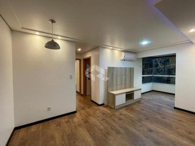 Apartamento com 2 dormitórios no bairro Bom Fim