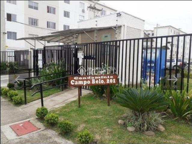 Apartamento com 2 dormitórios no Bairro Hípica