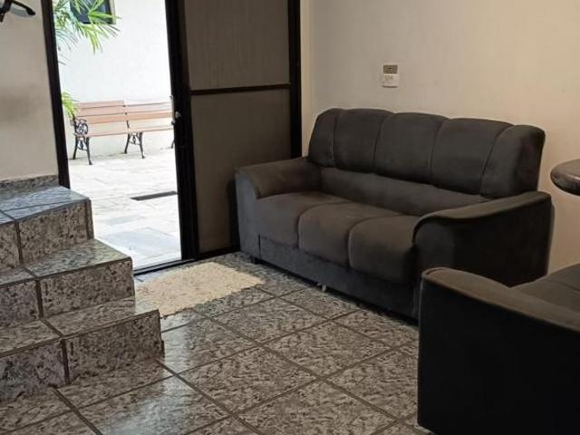 APARTAMENTO COM 2 DORMITÓRIOS NO BAIRRO MARANDUBA
