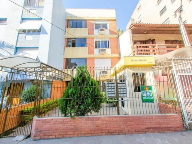 Apartamento com 2 dormitórios no bairro Menino Deus