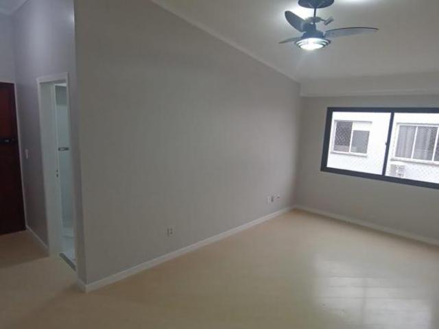 Apartamento com 2 dormitórios no bairro Nonoai