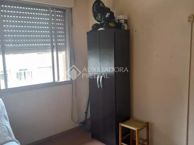 Apartamento com 2 dormitórios no bairro Sarandi