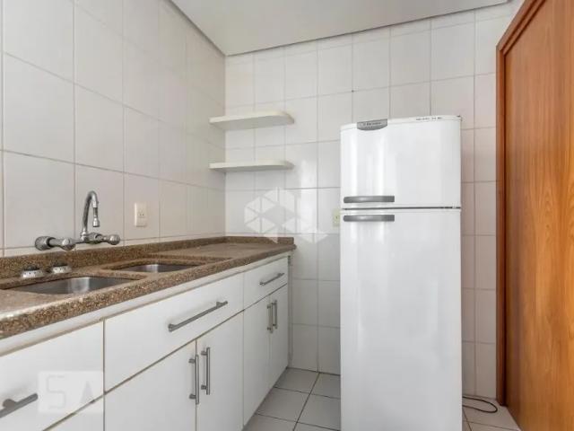 Apartamento com 2 dormitórios no bairro Petrópolis