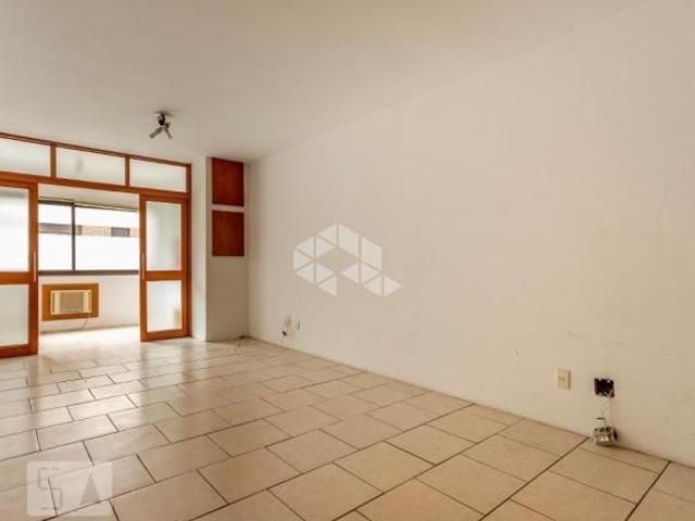 Apartamento com 2 dormitórios no bairro Petrópolis
