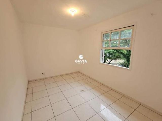 Apartamento com 2 dormitórios no Centro em São Vicente