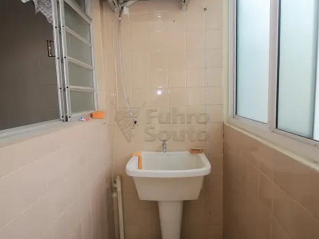 Apartamento com 2 dormitórios no Edifício Ribas Hameister