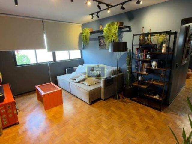 Apartamento com 2 dormitórios no Jardim Paulista