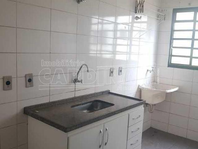 Apartamento com 2 dormitórios no Jardim Paulistano próximo a USP em São Carlos