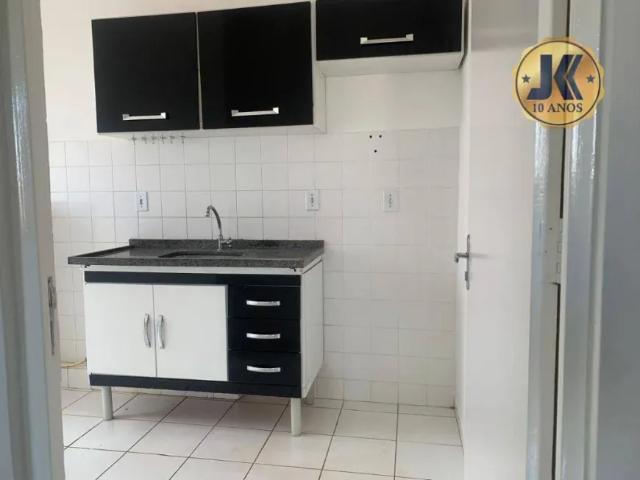 Apartamento com 2 dormitórios para alugar, 43 m² Vargeão Jaguariúna/SP