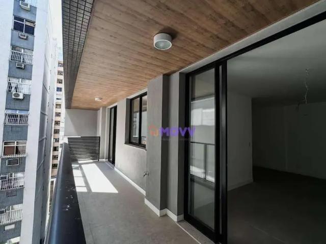 Apartamento com 2 dormitórios para alugar, 72 m² por R$ 6.207,00/mês Icaraí Niterói/RJ