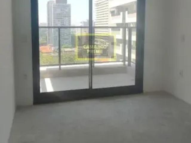 Apartamento com 2 dormitórios para venda na Vila Madalena