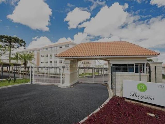 Apartamento com 2 dormitórios semimobiliado, gara