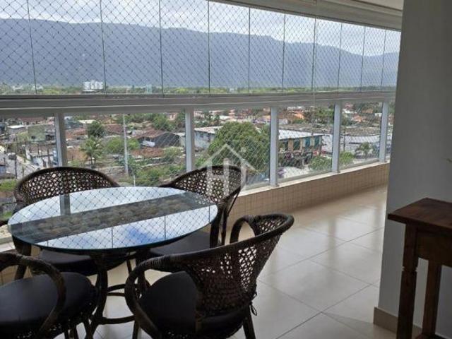 Apartamento com 2 dormitórios sendo 1 Suíte a 300 metros da praia