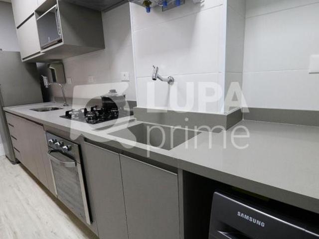 Apartamento com 2 dormitórios sendo 1 suíte á venda no Tucuruvi
