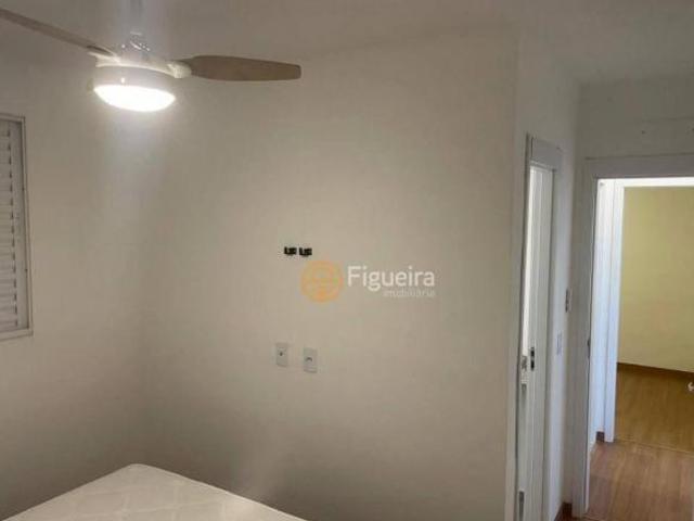Apartamento com 2 dormitórios, sendo 1 suíte com 52 m² e sacada venda por R$ 370.000 ou aluguel po