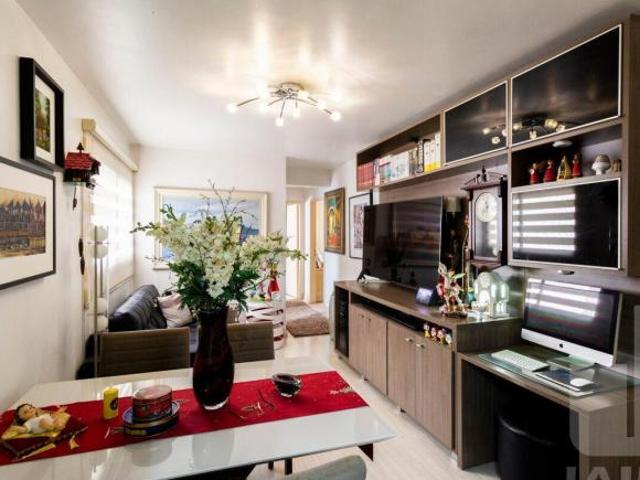 Apartamento com 2 dormitórios sendo 1 suíte e 1 vaga Santa Cecília