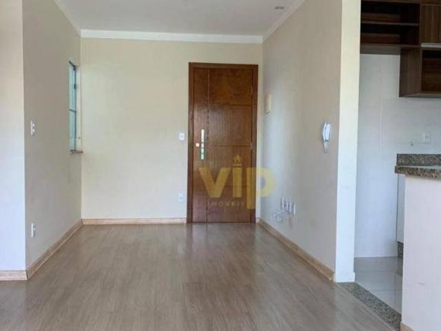 Apartamento com 2 dormitórios, sendo 1 suíte, 1 vaga de garagem e elevador, à venda, 56 m² por R$ 3