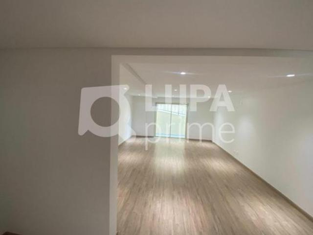 Apartamento com 2 dormitórios sendo 2 suítes á venda em Santana