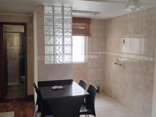 Apartamento com 2 dormitórios, Sol da manhã, Cond Lá Vitória