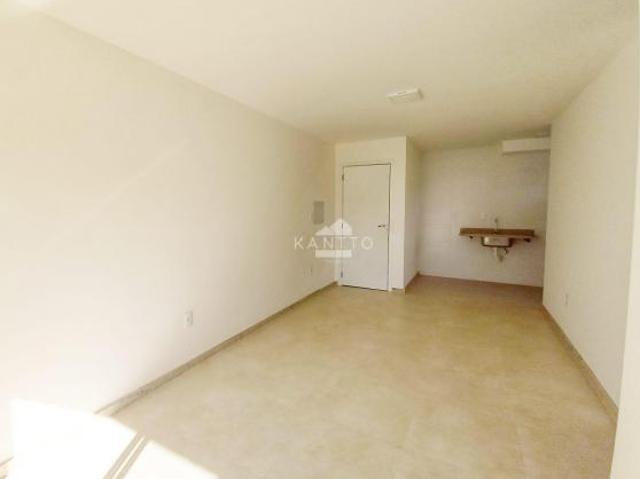 Apartamento com 2 dormitórios suíte e elevador à venda, 78 m² por R$ 310.000,00