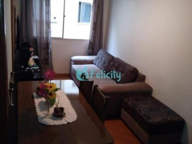 Apartamento com 2 dorms, 1 vaga, 50 m2 na Vila Portugal