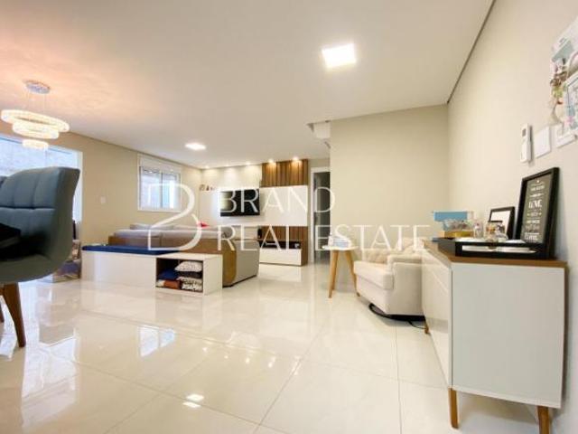 Apartamento com 2 dorms á venda na Vila Gumercindo
