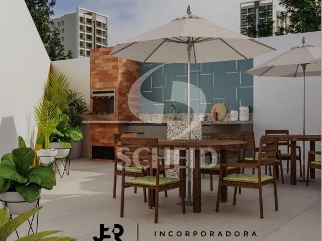 Apartamento com 2 dorms e terraço à venda próximo ao Aeroporto