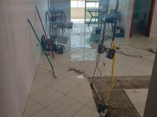 Apartamento com 2 dorms, Ocian, Praia Grande R$ 400 mil, Cod: 500