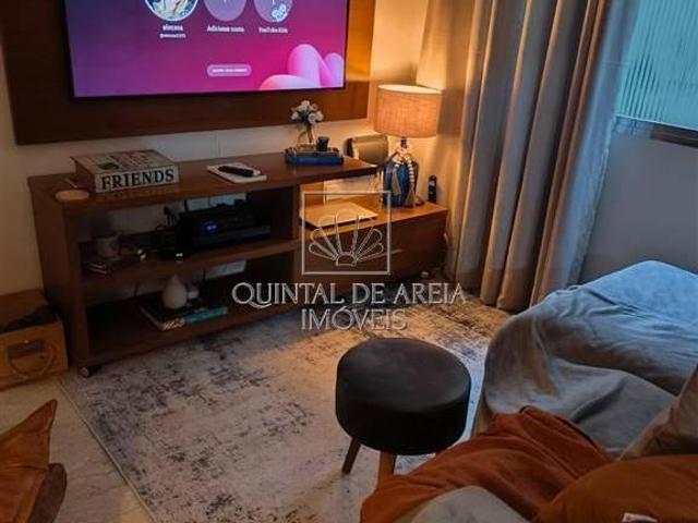 APARTAMENTO COM 2 QUANTOS NO MACUCO EM SANTOS