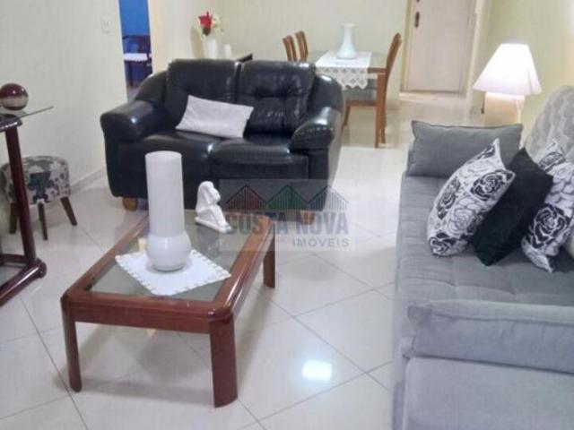 Apartamento com 2 quarto sendo 1 suíte, 1 vaga de garagem, centro de São Vicente
