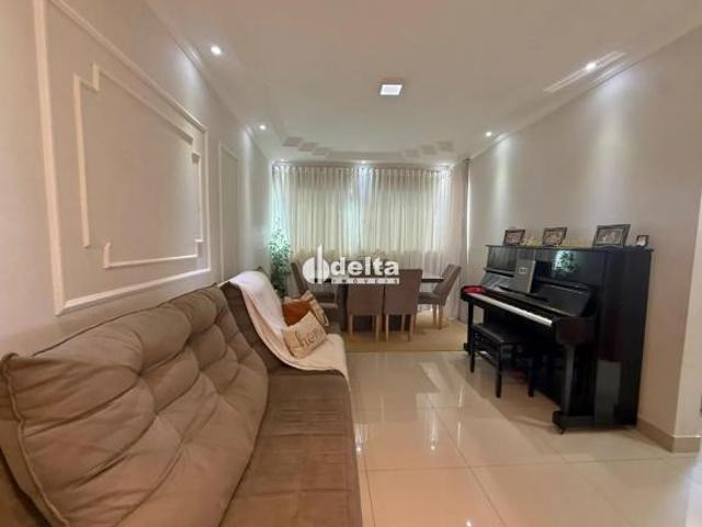 Apartamento com 2 quarto sendo 1 suíte disponível para venda no bairro Jardim Inconfidência em Uberl