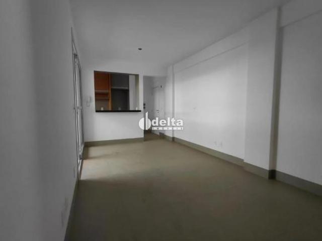 Apartamento com 2 quarto sendo 1 suíte disponível para venda no bairro Lagoinha em Uberlândia MG