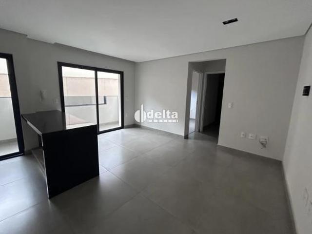 Apartamento com 2 quarto sendo 1 suíte disponível para venda no Osvaldo Rezende em Uberlândia MG